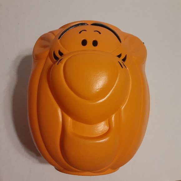 Disney | Holiday | Disney Blow Mold Tigger Kids Halloween Candy ...